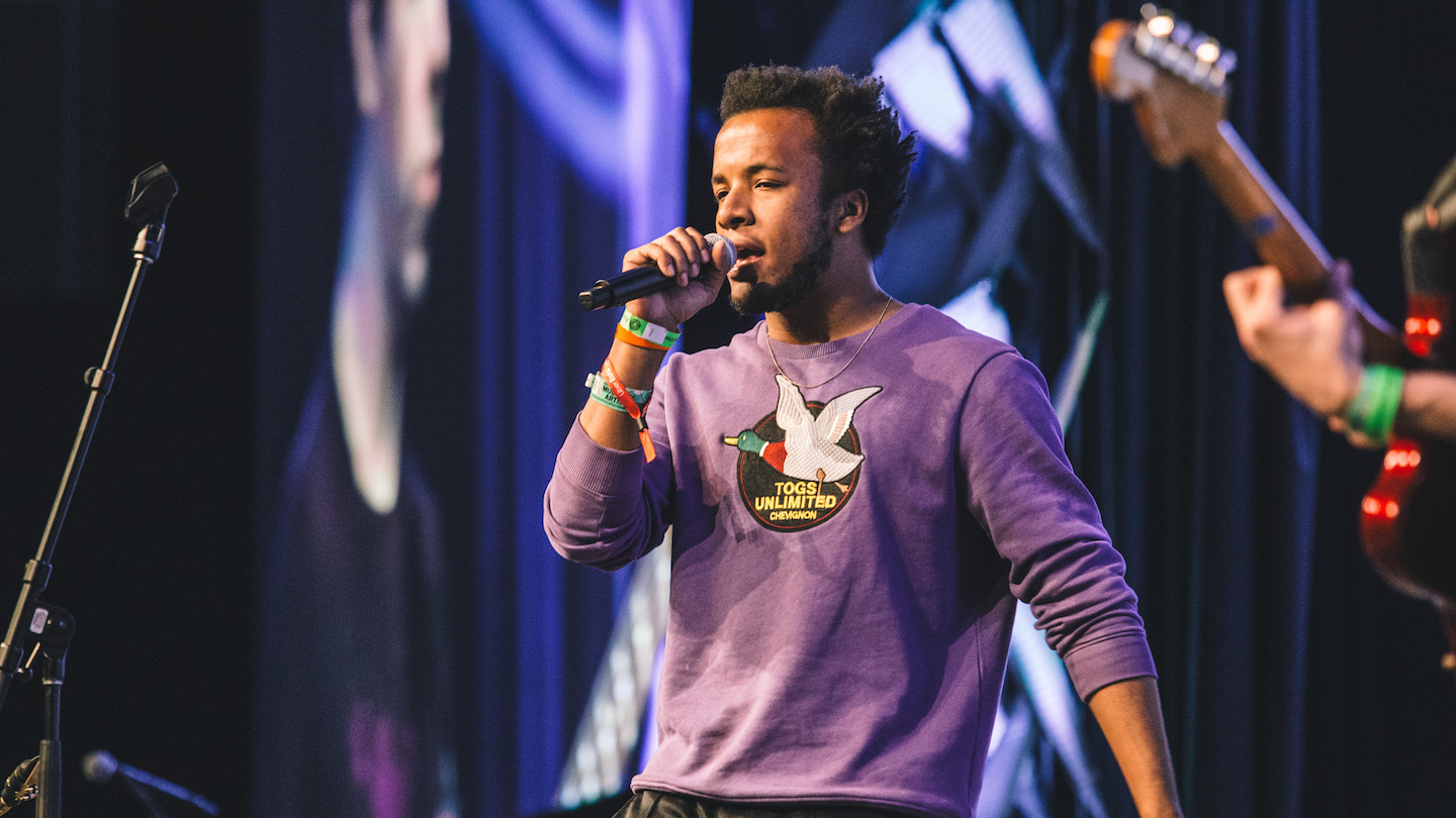 Cautious Clay Performance at SXSW 2019 [Video]